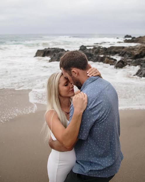 Eli Tomac goes emotional as he speaks on how his wife Jessica has ...